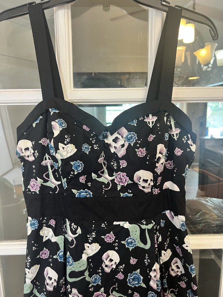 Hot Topic Dress Women's L Large Black Mermaid Skull Rose Pinup ...