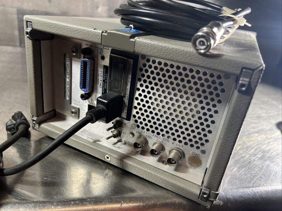 HP/Agilent 5342A - DC to 18 GHz Microwave Frequency Counter. Offered ...