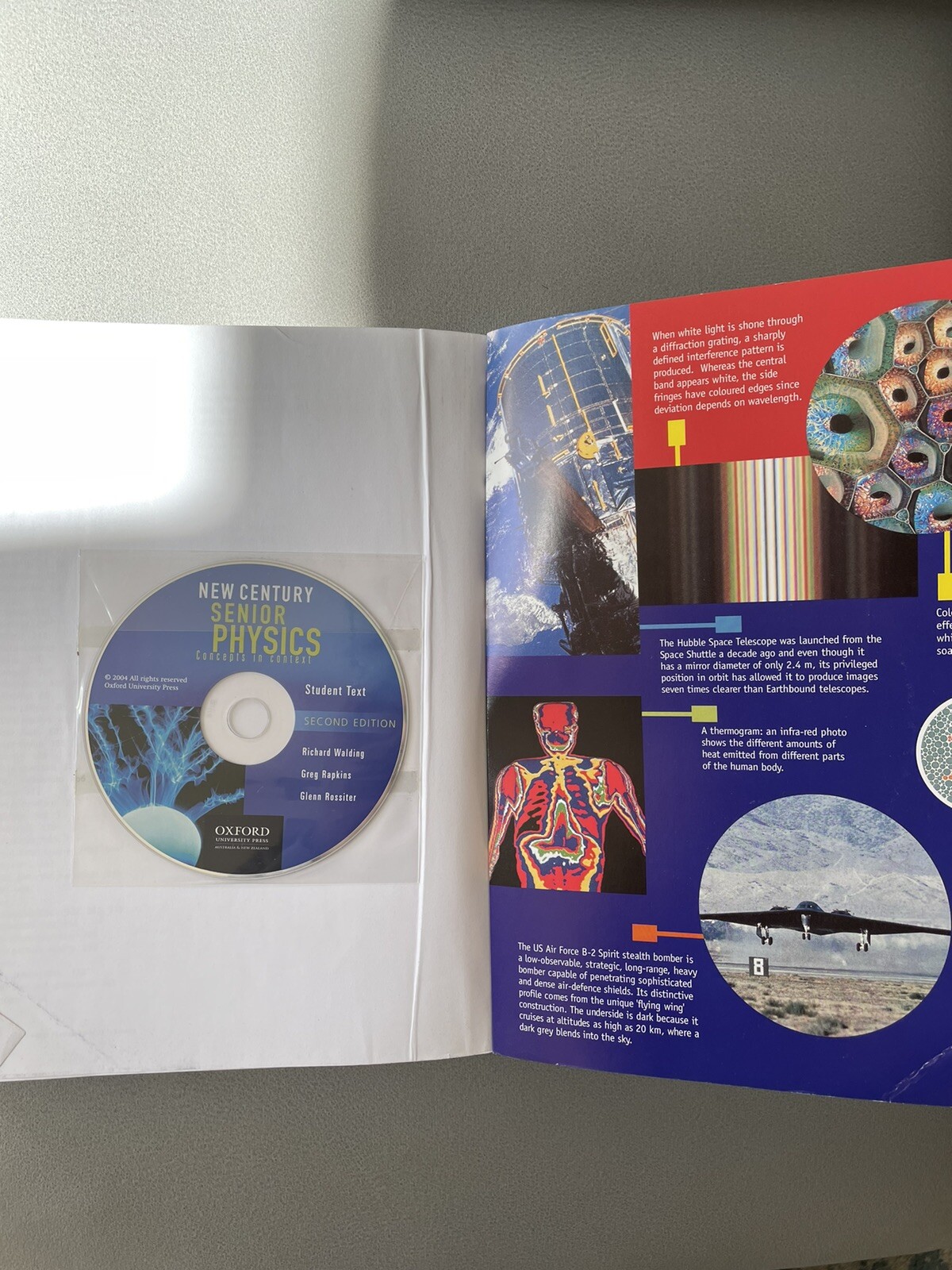 New Century Senior Physics Student Book + CD: Concepts in Context by ...