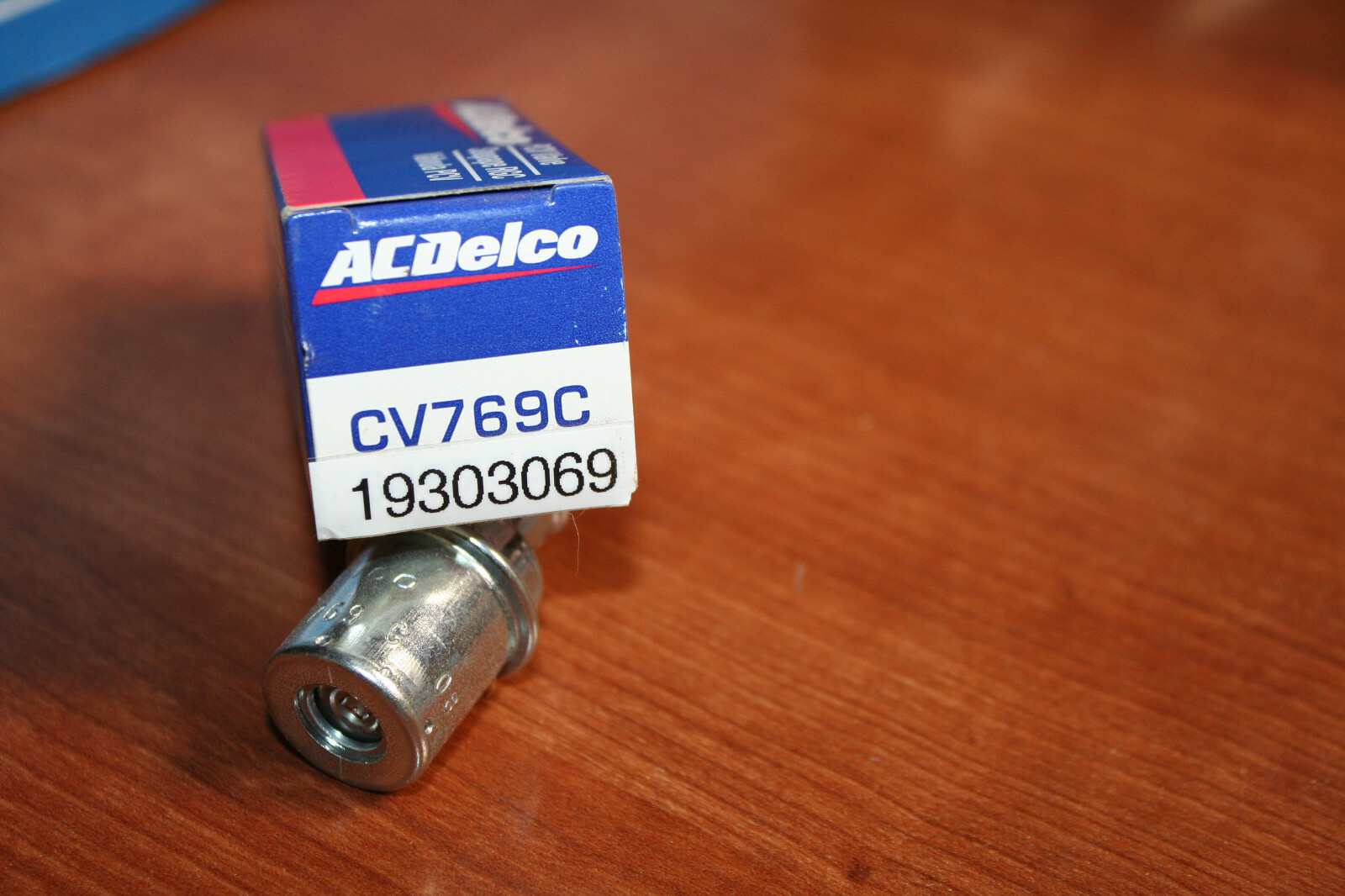 GM PCV Valve 19303069 96-05 Astro Safari 96-99 C/K 1500 2500 3500 96-04 ...