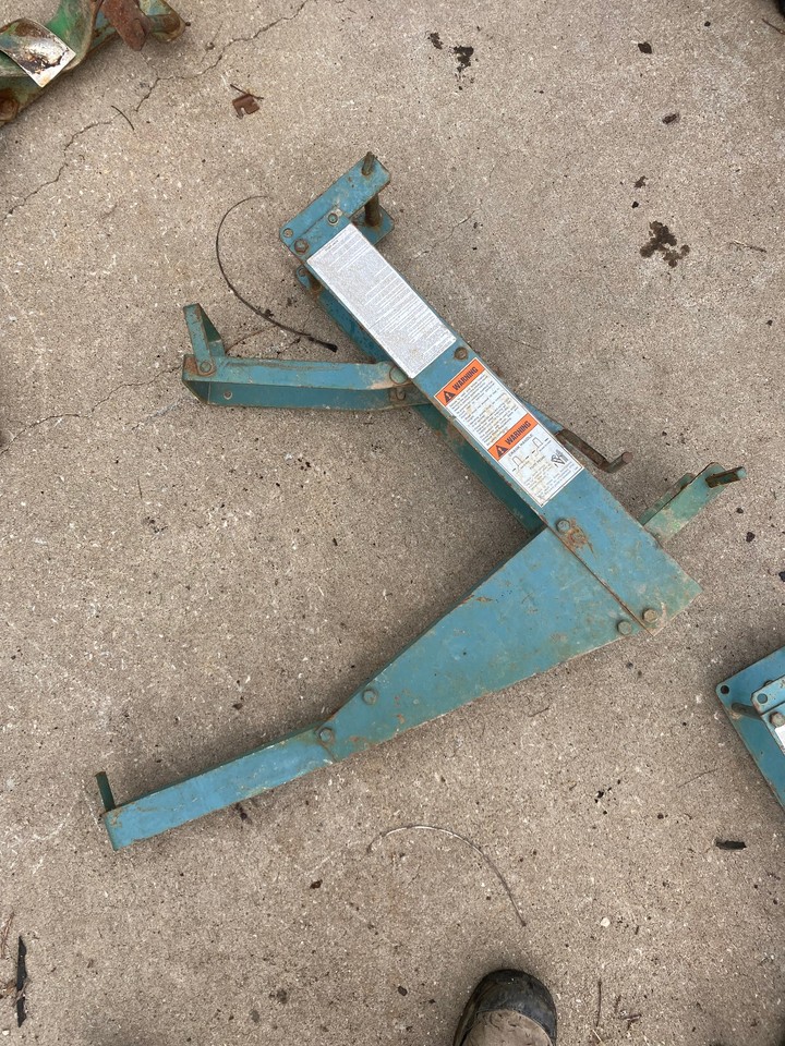 2 Used Scaffolding Steel Pump Jacks Ladder Siding Walk Board Roofing ...