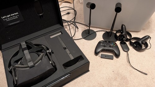 Meta Oculus Rift CV1 VR Virtual Reality Headset System - Black Full Set ...