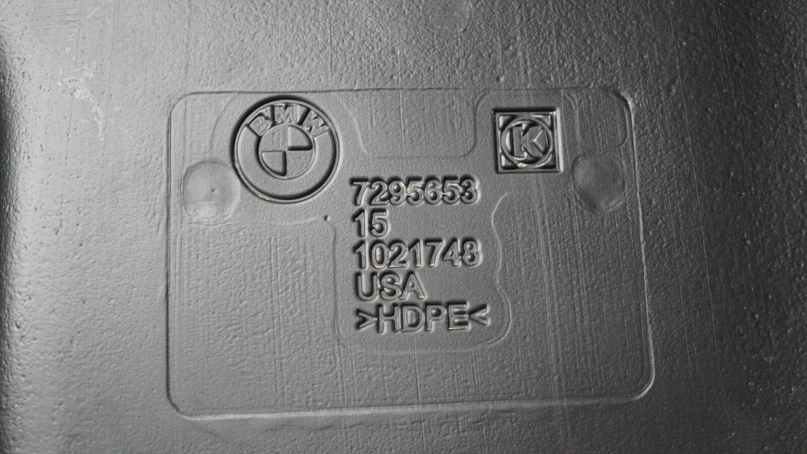 OEM 2016 BMW X5 X6 F15 F16 ADBLUE FUEL TANK SCR CONTAINER 7295653 / ...