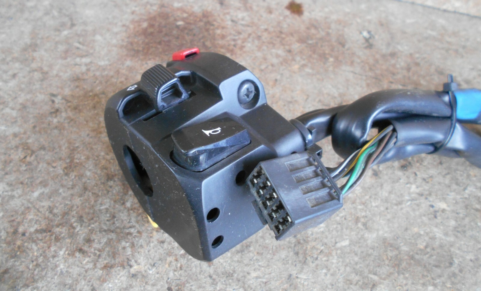 Left Control Switch Block - 37400-18H13 - Suzuki GSF1250 S Bandit (2 ...