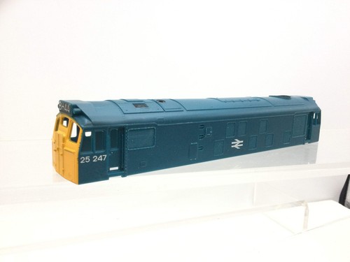 Hornby R068 OO Gauge BR Blue Class 25 No 25247 BODYSHELL | eBay