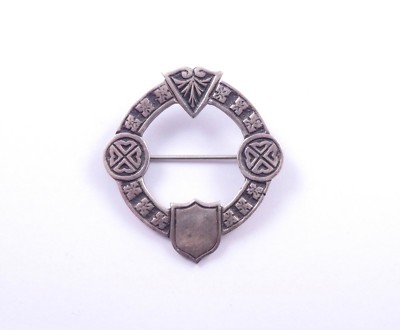 Scottish silver edinburgh brooch 1947 superb 925 sterling excellent ...