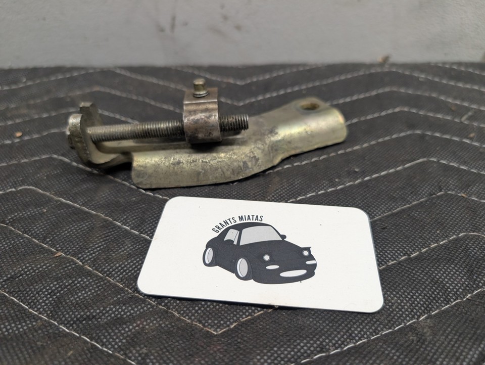 94-05 Mazda Miata MX5 OEM Alternator Strap Belt Tensioner Bracket B6BF ...