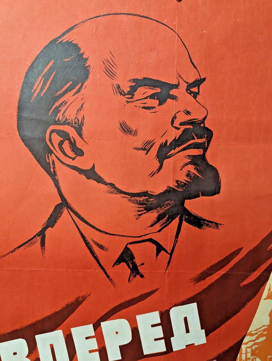 Lenin Poster Forward