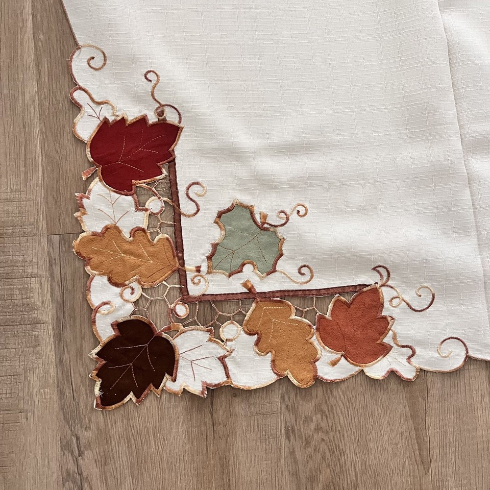 Beautiful Sam Hedaya Fall Maple Leaf Tablecloth Table Linens Cover 82 ...