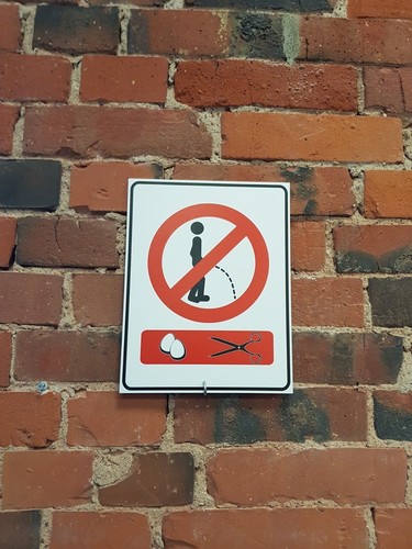 Funny NO PEE sign BALLS AND SCISSORS Warning Pee Prohibition Sign ...