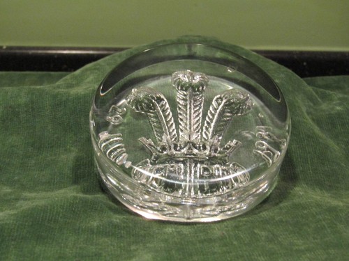 Glass Round Prince of Wales Feathers /Royal Wedding 29th July 1981 ...