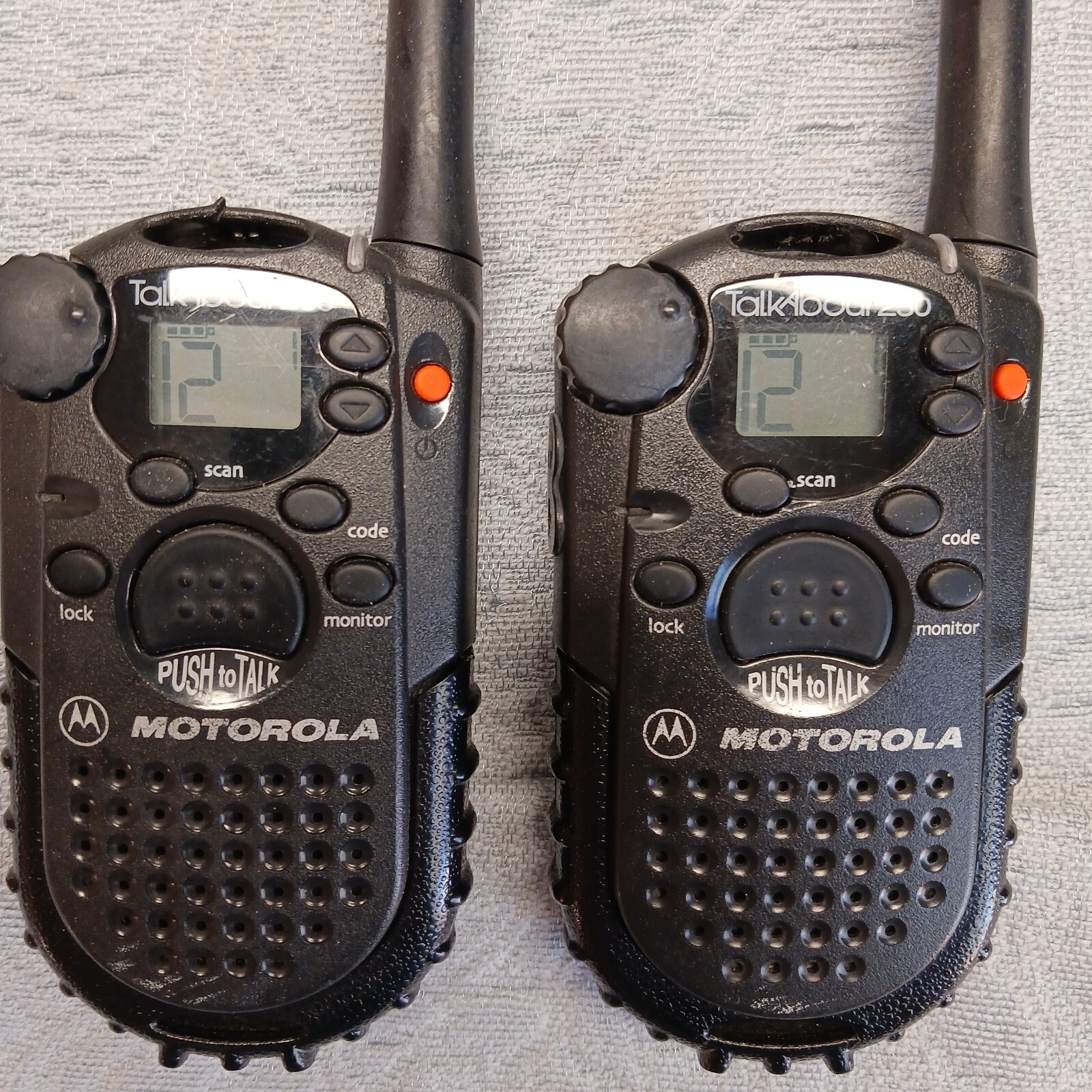 2 Motorola Talkabout 250 Walkie Talkies with Channel Scan and Lock ...