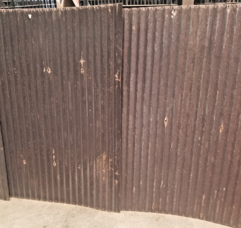 (30 sq.ft.) 5 pcs 3' x 2' RUSTY RECLAIMED CORRUGATED METAL BARN ROOFING ...