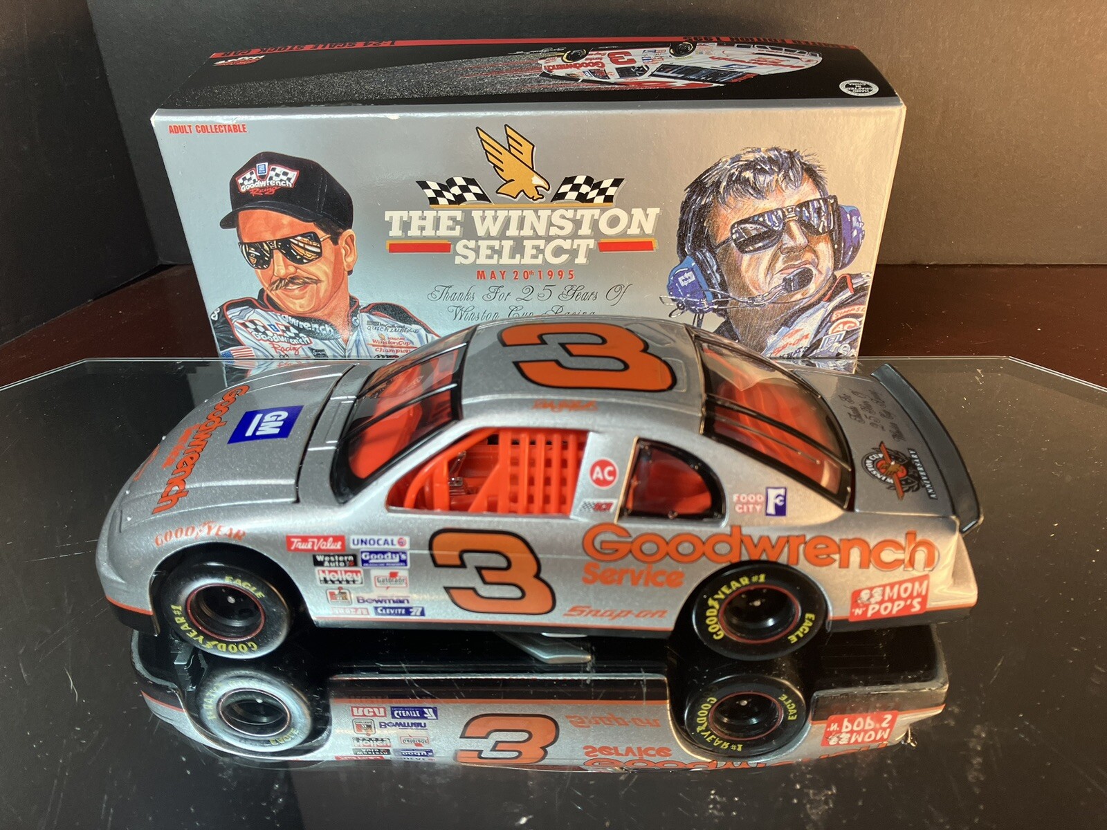 Dale Earnhardt #3 GM Goodwrench NO PARTS Silver Select 1995 Chevrolet ...