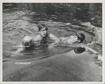 IRISH MCCALLA (SHEENA) DOING HER OWN STUNTS ON THE TV SHOW, 8X10 ...