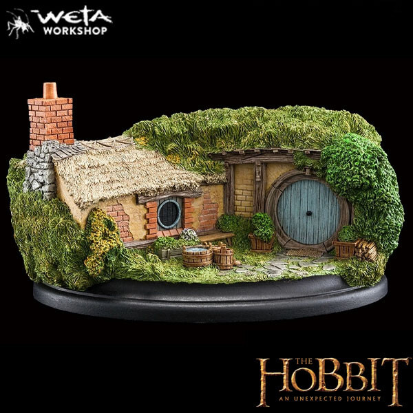 Weta Collectibles The Hobbit 35 Bagshot Row Hobbit Hole Statue New and ...