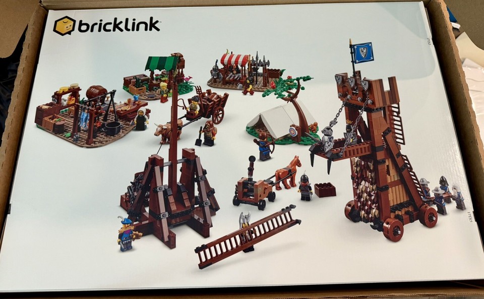 LEGO BrickLink Designer Program Series 4: Siege Encampment (910045) On ...