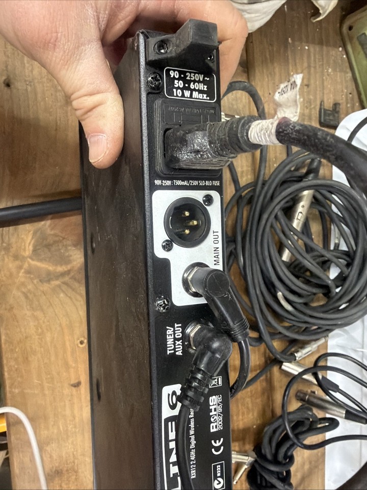 Line 6 G90 Wireless Guitar Relay System Transmitter And Cables, Rack ...