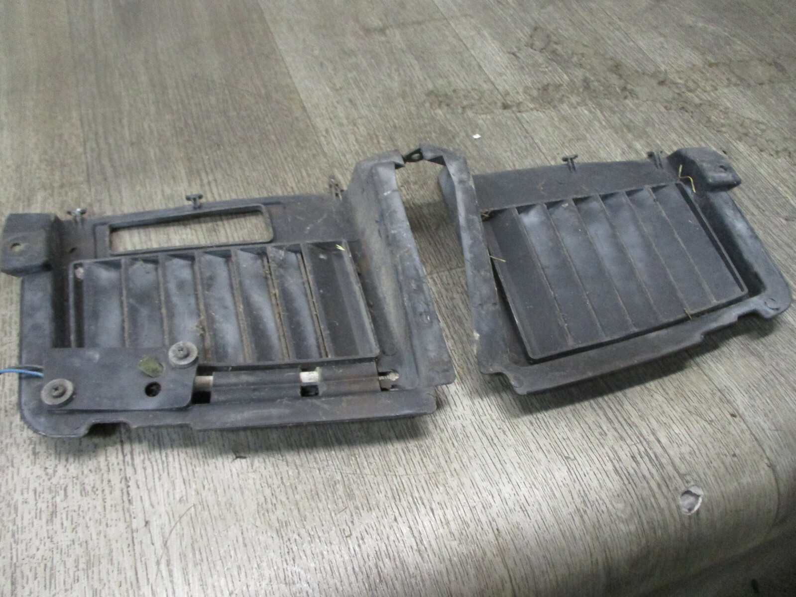 1989 89 Yamaha Phazer 485 Snowmobile Body Side Panels Vent Panel | eBay