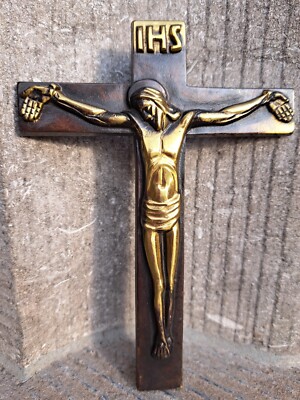 Crucifixes & Crosses - Altar Wall Hanging Art Deco