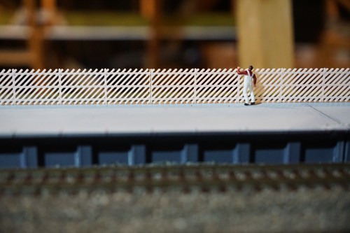7x OO Gauge Model Railway Scenery Station Fencing 5ft 1:76 Scale (White ...