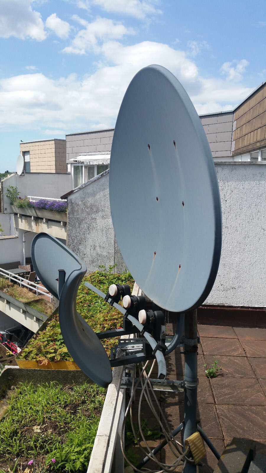 Satellit Antenne Wavefrontier Toroidal T90 Multibeam Antenne mit LNBs | eBay