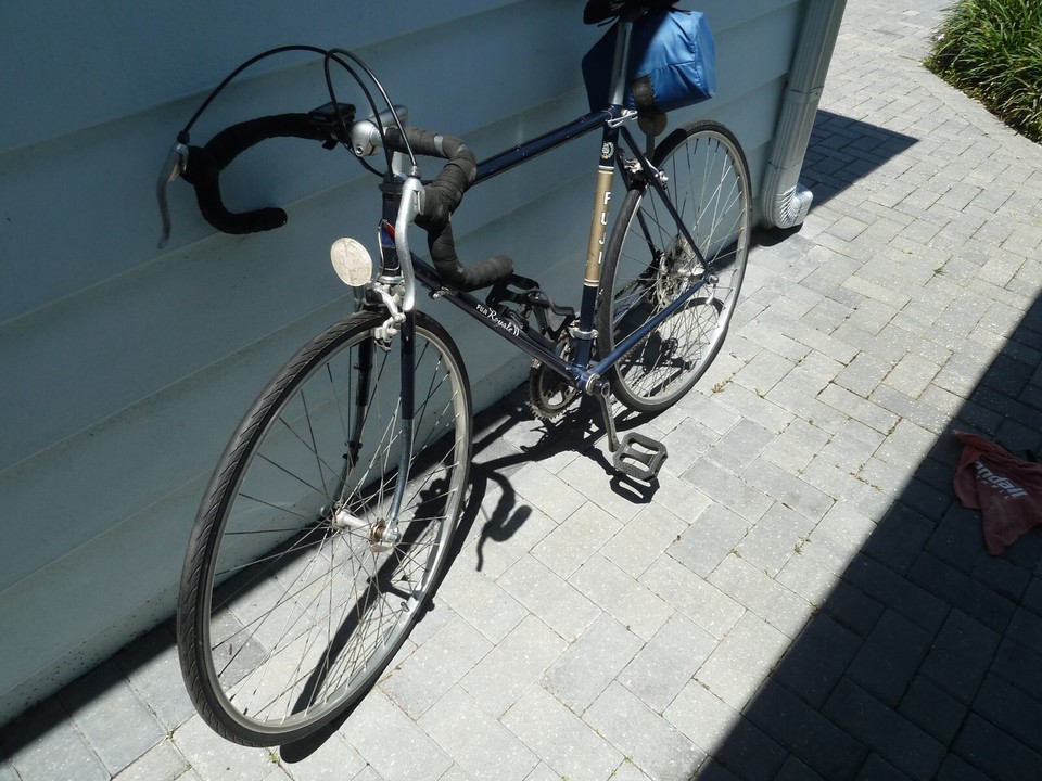 fuji royale 2 bike This bike has new tires and is tuned up /GREAT ...