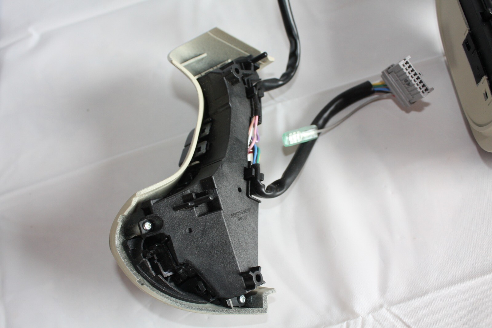 25550-3JA4A OEM Infiniti Steering Wheel Control Switch Assembly ASCD | eBay