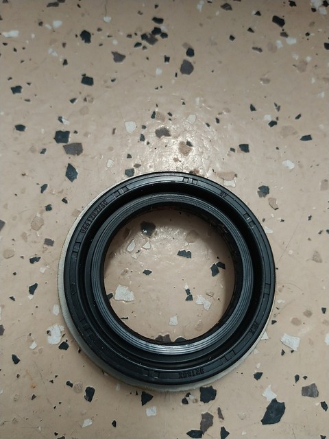 Automatic Transmission Extension Housing Seal Mopar 4412522AC for sale ...