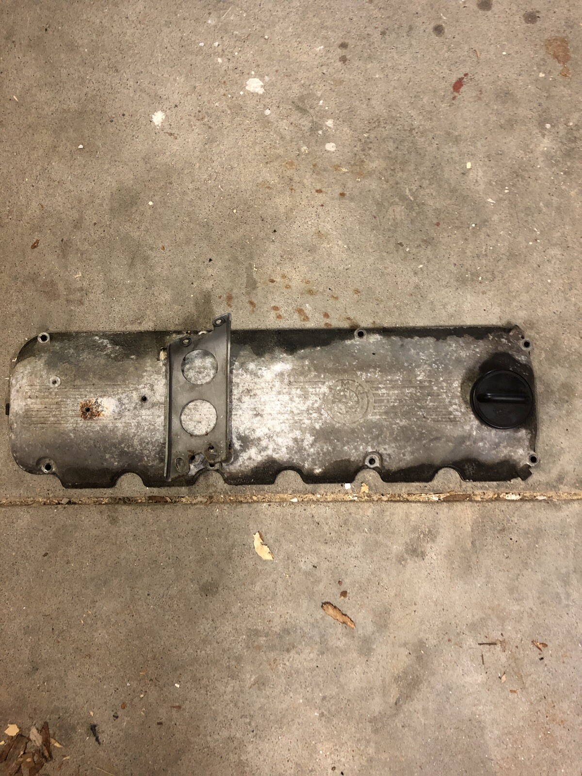 OEM BMW M20B27 Cylinder Head Valve Cover 83-87 E28 E30 528e 325e 325es ...