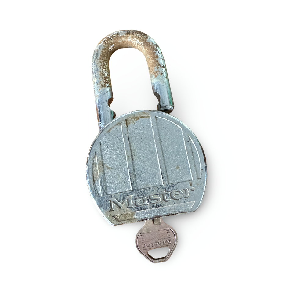 Vintage Master Lock Co No 230 Case Hard Heavy Duty Padlock w/ Key | eBay