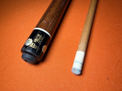 VTG ADAM 2 PIECE POOL CUE STICK BILLIARDS 19oz LION LOGO JAPAN AS IS | eBay