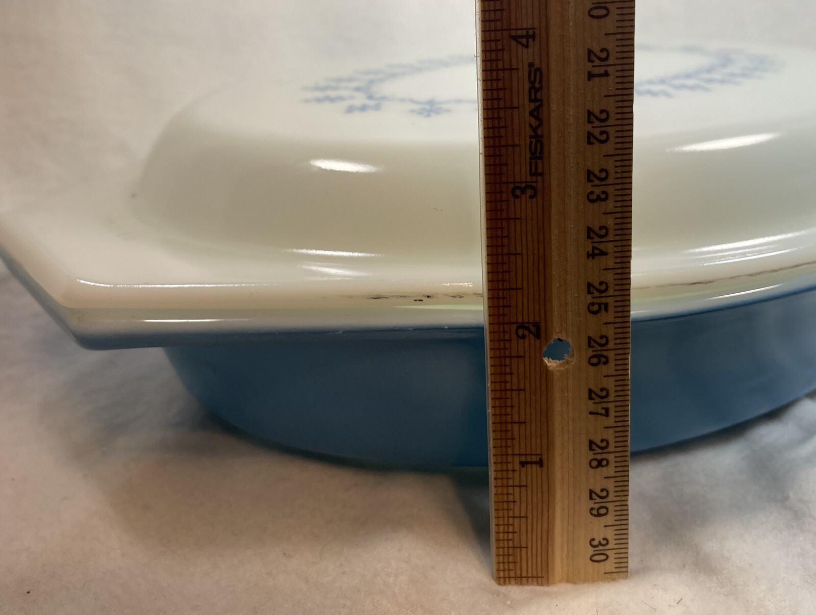 Vintage PYREX Snowflake Blue Garland 1 Qt. Divided Oval Casserole w ...