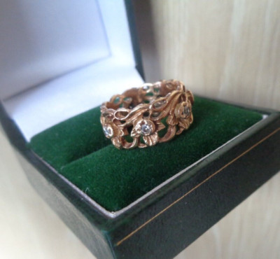 Welsh 14ct Rose Gold & Seven Diamond Daffodil Ring by Stuart Devlin ...
