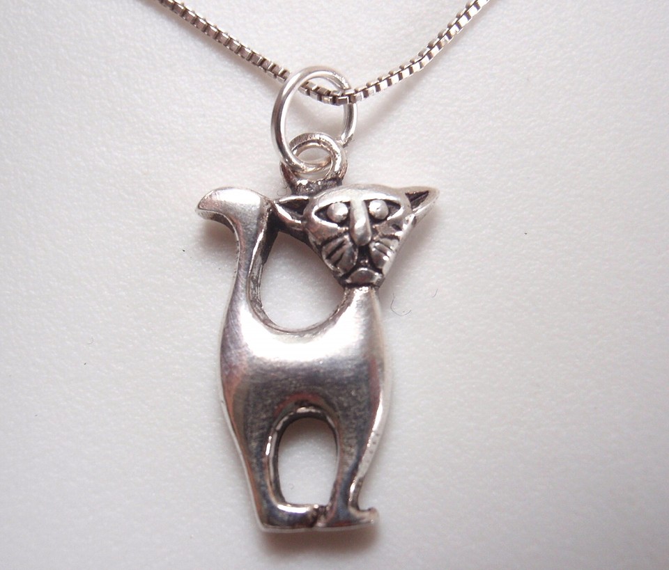 Bemused Looking Cat Pendant 925 Sterling Silver Corona Sun Jewelry ...