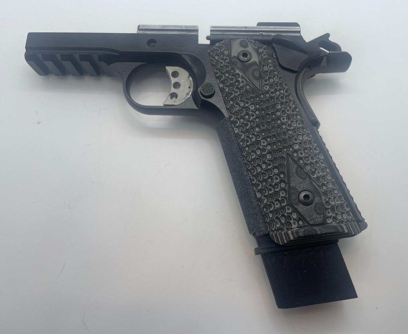 1911 Gunsmith Armorer's Magwell Vise Block Tool - Colt S&W Kimber ...