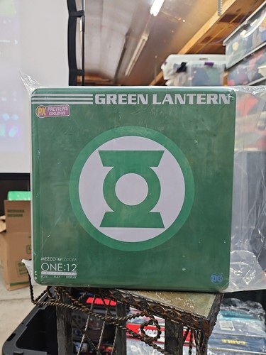 Mezco One : 12 Collective DC Comics Green Lantern Hal Jordan PX Action ...
