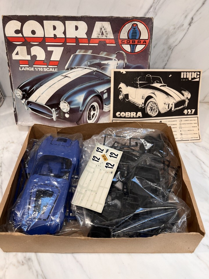 1982 Original Blue/White 427 Shelby Cobra MPC Model Car Kit Lg 1:16 ...