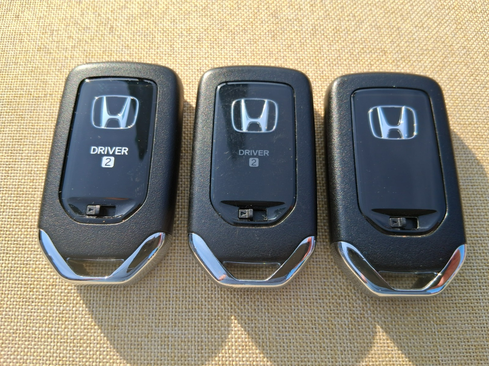 OEM HONDA Smart Key Fob Lot (3) DRIVER 1 - DRIVER 2 W/ remote start | eBay