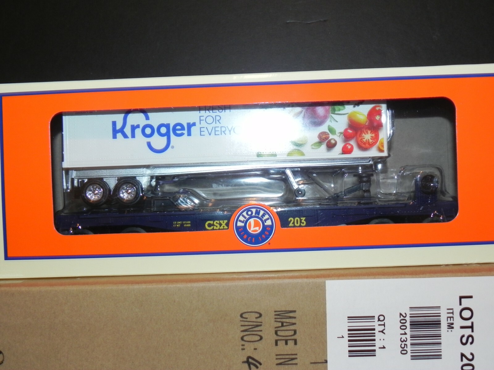 Lionel 2001350 Kroger Trailer on Flatcar TOFC C-10 Mint- for sale ...