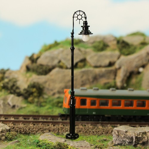 10pcs Model Railraod Train HO Scale Lamp Post 8.5cm 1:87 Street Light ...