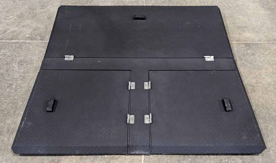 DIAMONDBACK 270 TONNEAU COVER: with ladder rack -LOCAL PICKUP ONLY |010 ...