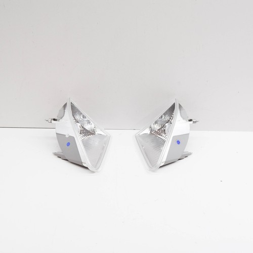 MB R W251 Front Position Lamp Set A2518201056 A2518200956 NEW GENUINE ...