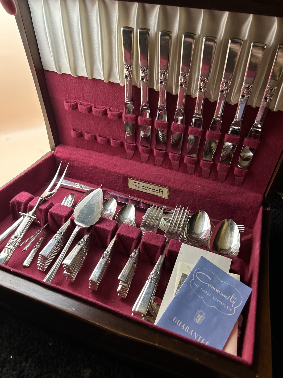 Vintage Community Finest Silverplate Silverware Set-53 pcs Kenized Storage Chest | eBay
