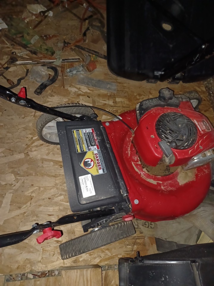 Troybuilt 21" Push Mower Briggs & Stratton. 550EX Series 140cc Mulch ...