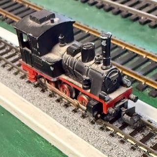 N scale unbranded 0-6-0 steam engine with Rapido couplers | eBay