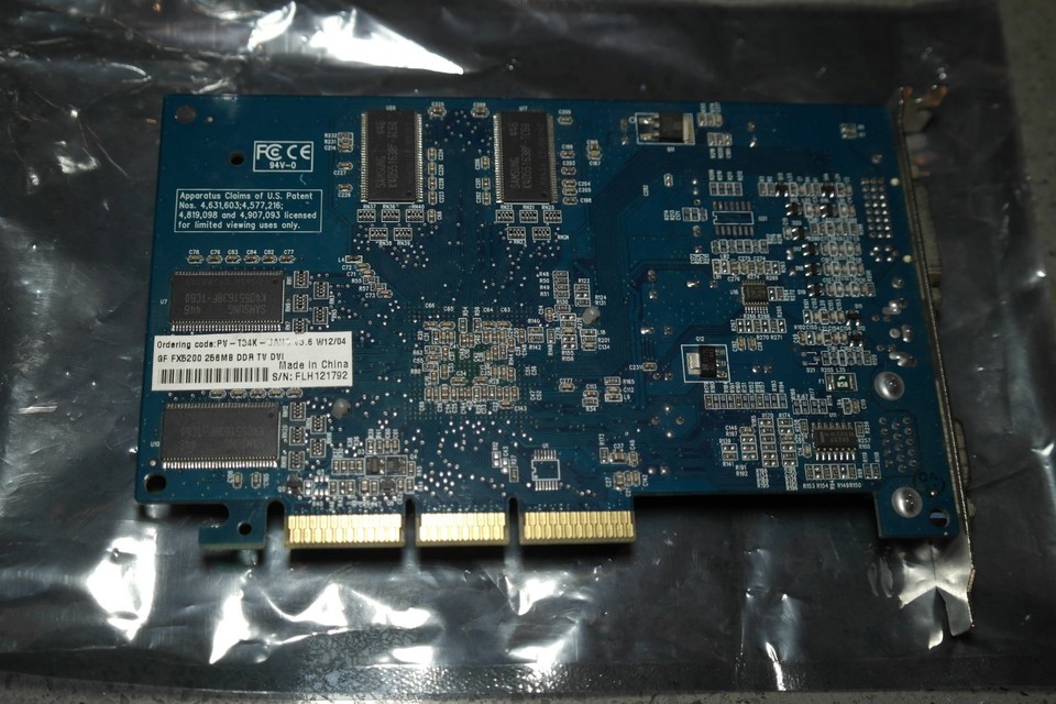 nVidia GeForce FX5200 256 MB VGA / TV-Out / DVI universal AGP Graphics ...