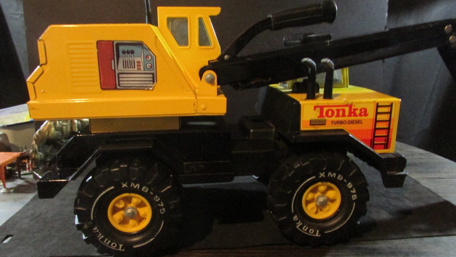 Vintage Tonka Truck - Pressed Steel - Steam Shovel - 16 inches by 12 ...