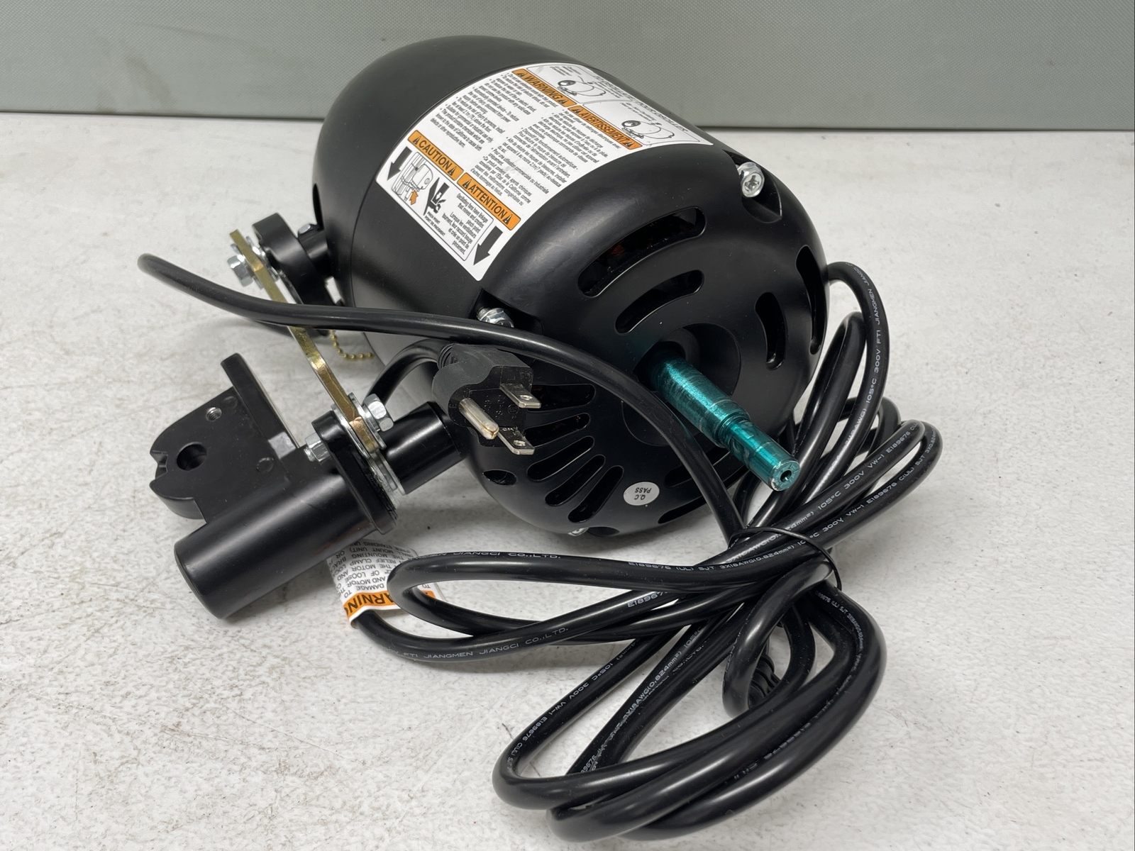 Global Industries 30” Deluxe Wall Mounted Fan Replacement Motor FB2-75X ...