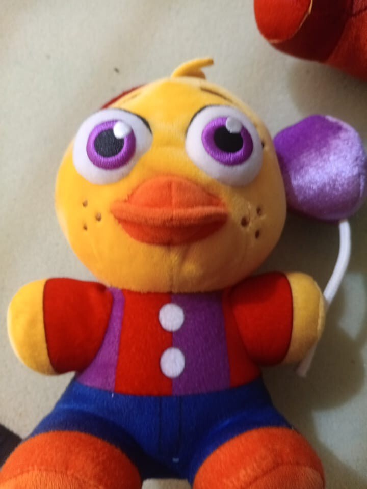 Five Nights at Freddy's Circus Balloon chica, foxy and clown foxy plush ...